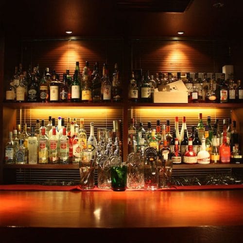 Your Guide To The Hidden Bars and Speakeasies In Hong Kong