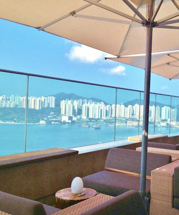 Rooftop and Outdoor Bars: The Best Places to Drink with a View