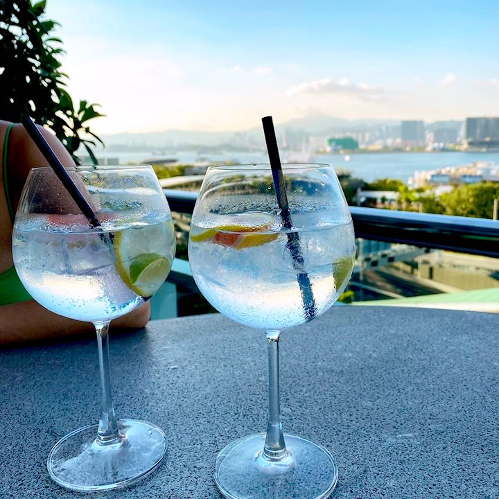 Rooftop & Outdoor Bars: The Best Places To Drink And Dine With A View