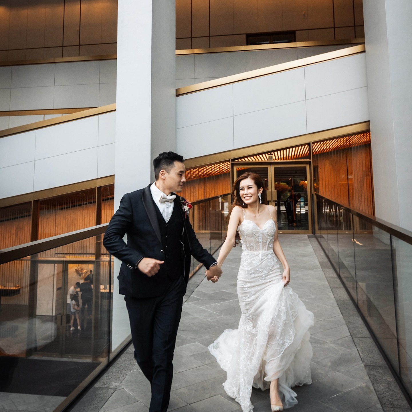 Hong kong wedding 60 photos - Astyledwedding.com